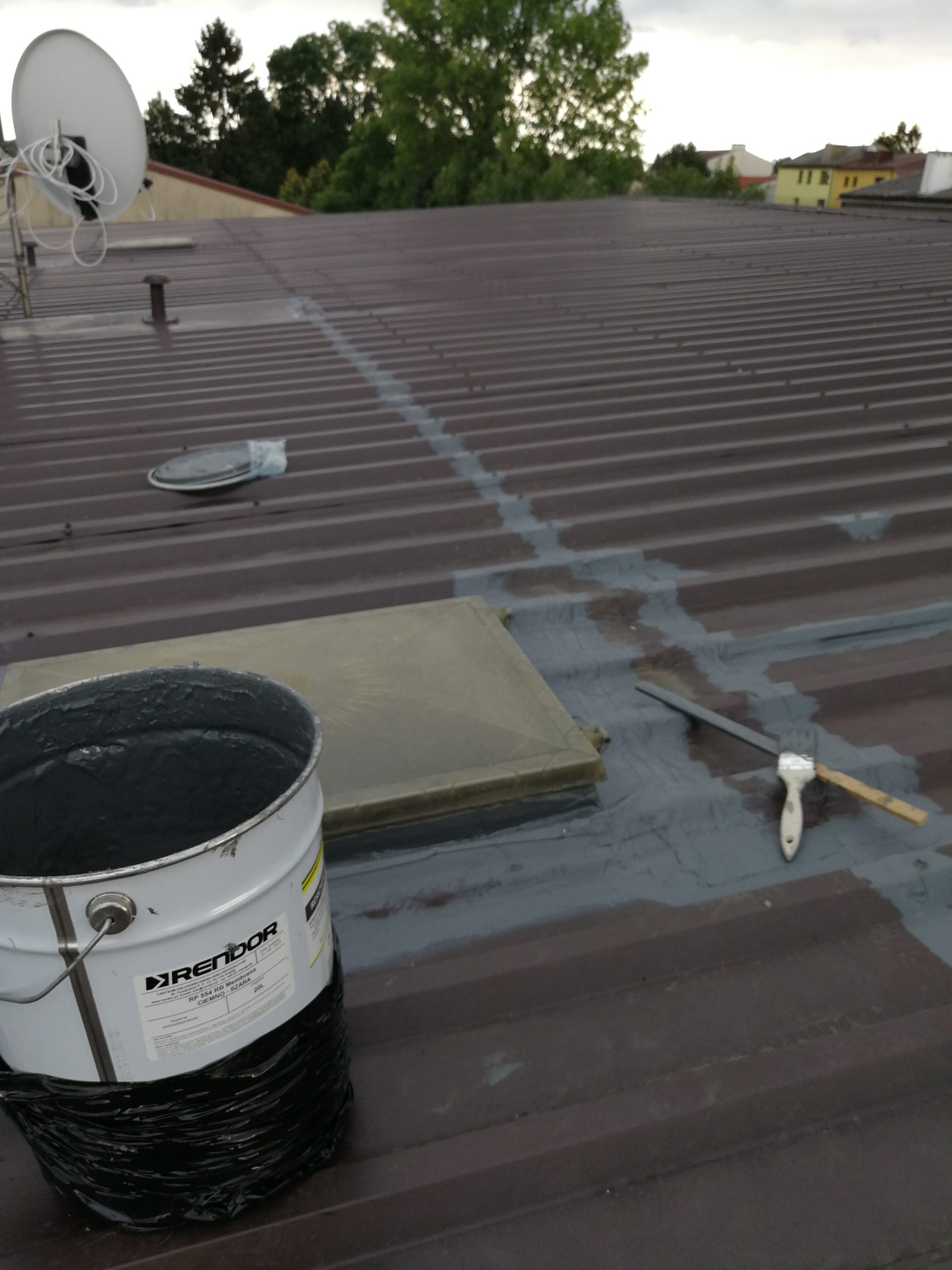RENDOR Naprawy dachu RP 554 Resichem RB Membrana - Rendor